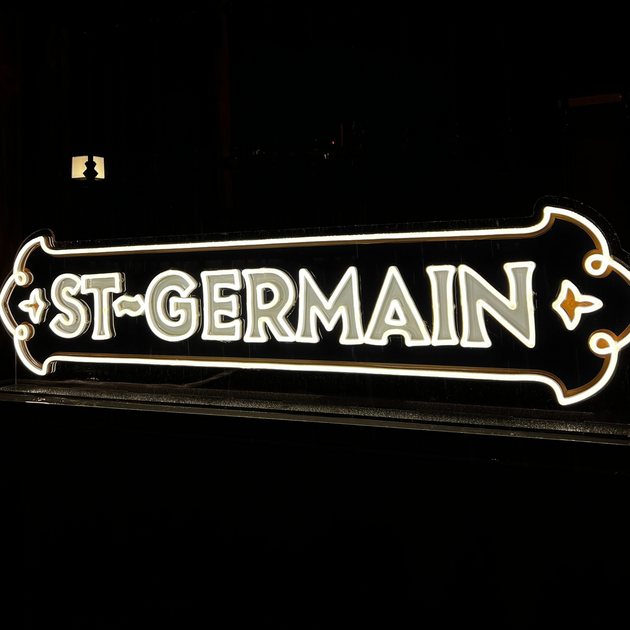 Tailor-Made Logo Neon Sign – YELLOWPOP