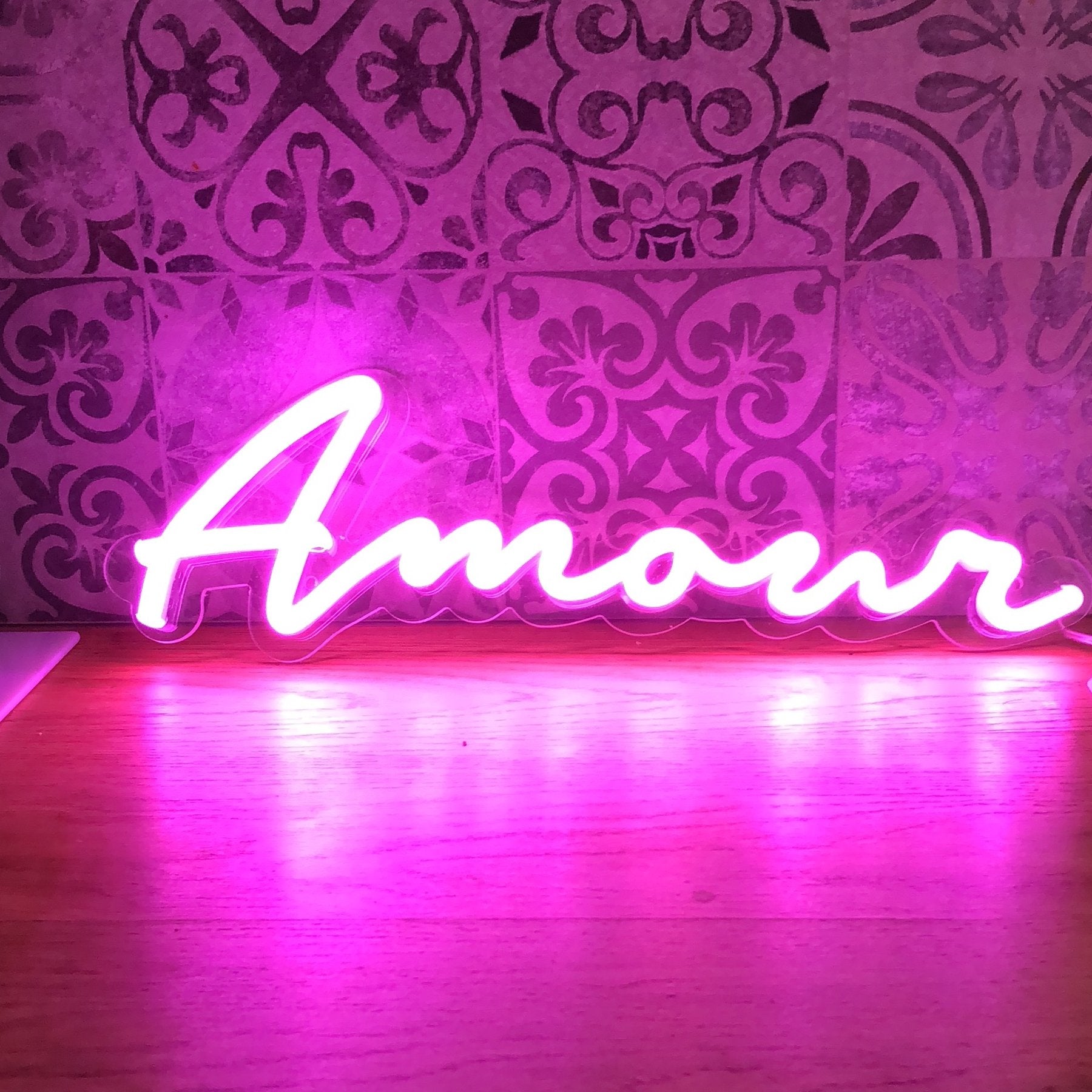 Amour Cursive - LED neon sign – YELLOWPOP