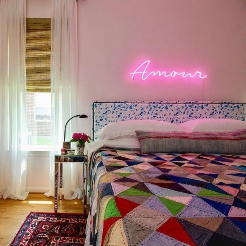 Amour Cursive - LED neon sign – YELLOWPOP